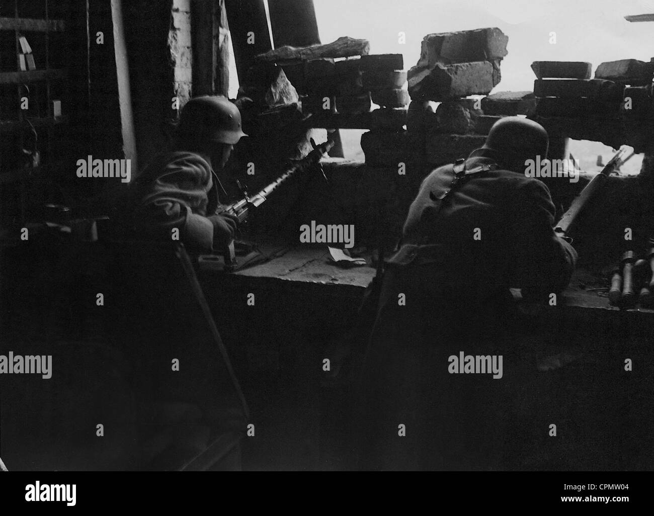 Urban warfare hi-res stock photography and images - Alamy