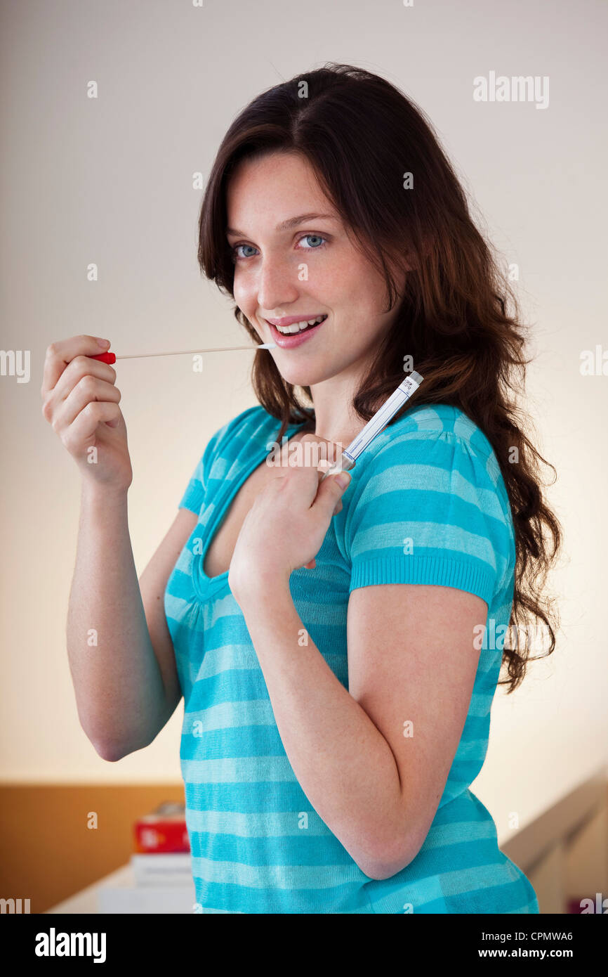 Biological identification hi-res stock photography and images - Alamy