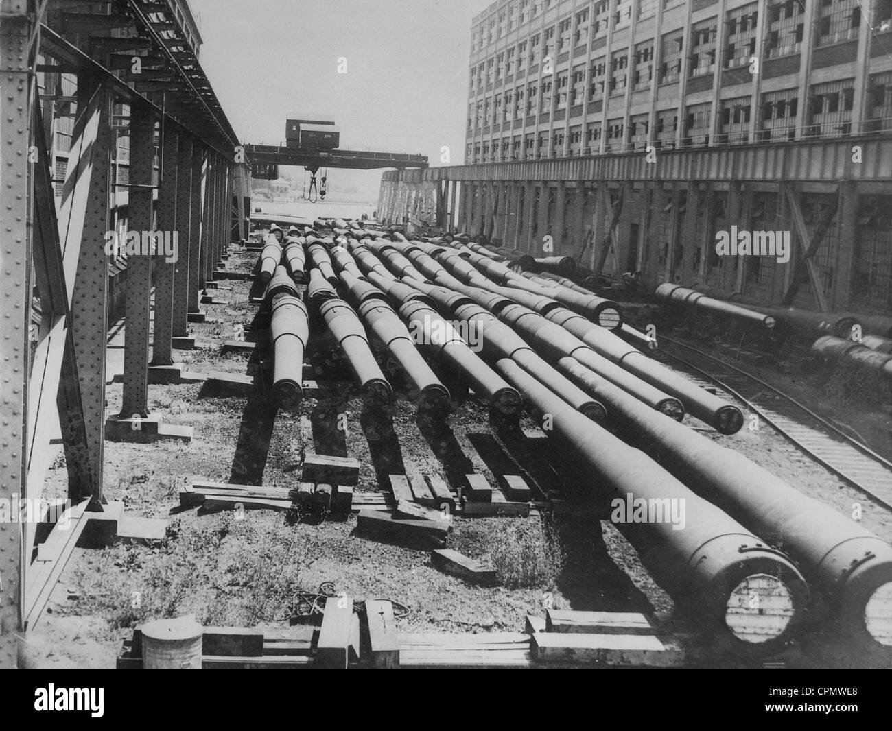 Us war production Black and White Stock Photos & Images - Alamy