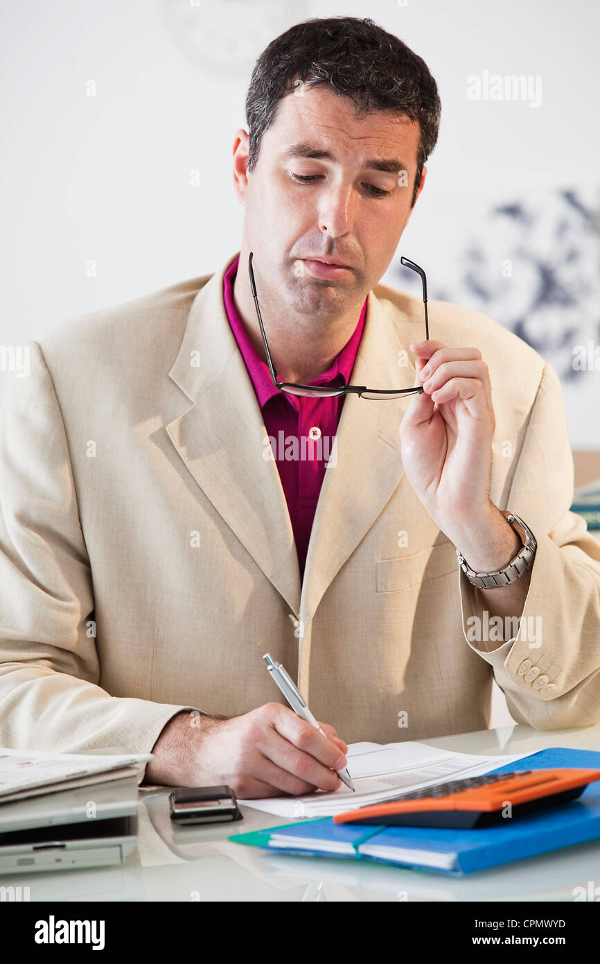 Counter labor office High Resolution Stock Photography and Images - Alamy