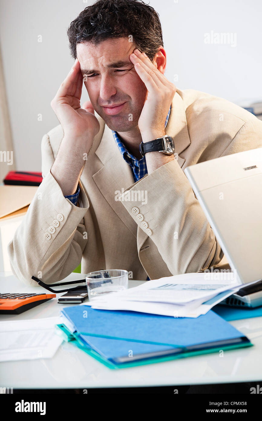 MAN WITH HEADACHE Stock Photo - Alamy