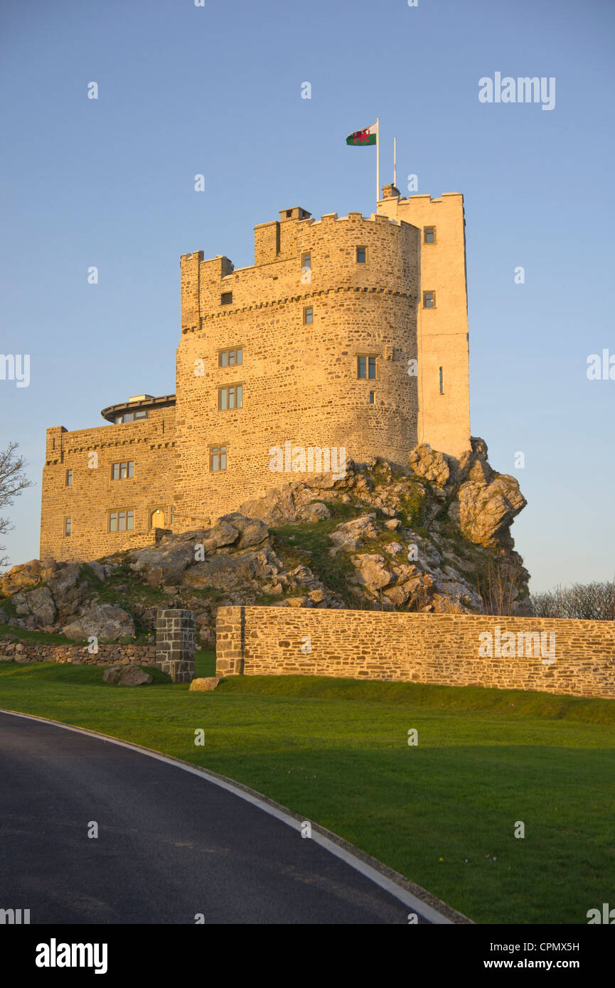 Roch castle wales High Resolution Stock Photography and Images - Alamy
