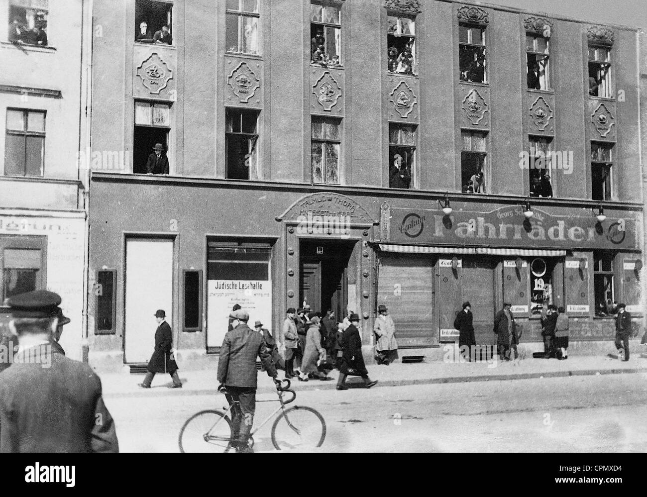 Jewish reading room in Germany, 1929 Stock Photo - Alamy