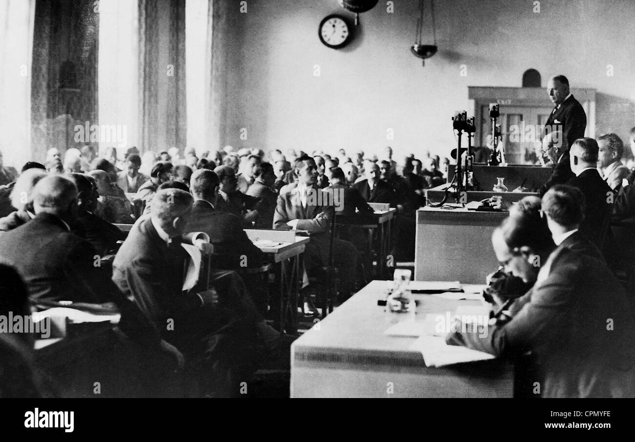 Cox vice hi-res stock photography and images - Alamy