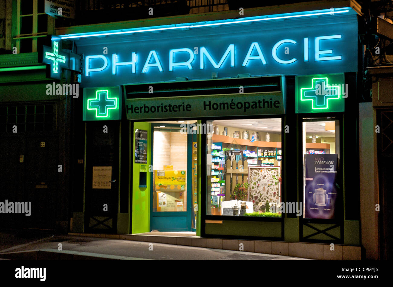 OUTSIDE OF A CHEMIST'S SHOP Stock Photo - Alamy