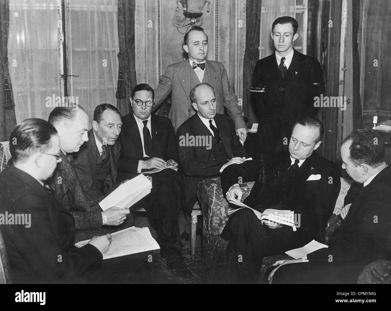 Joachim von ribbentrop london hi-res stock photography and images - Alamy