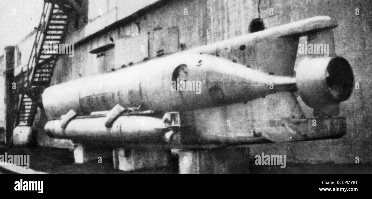 German small submarine 'Seehund' ('seal'), 1944 Stock Photo - Alamy