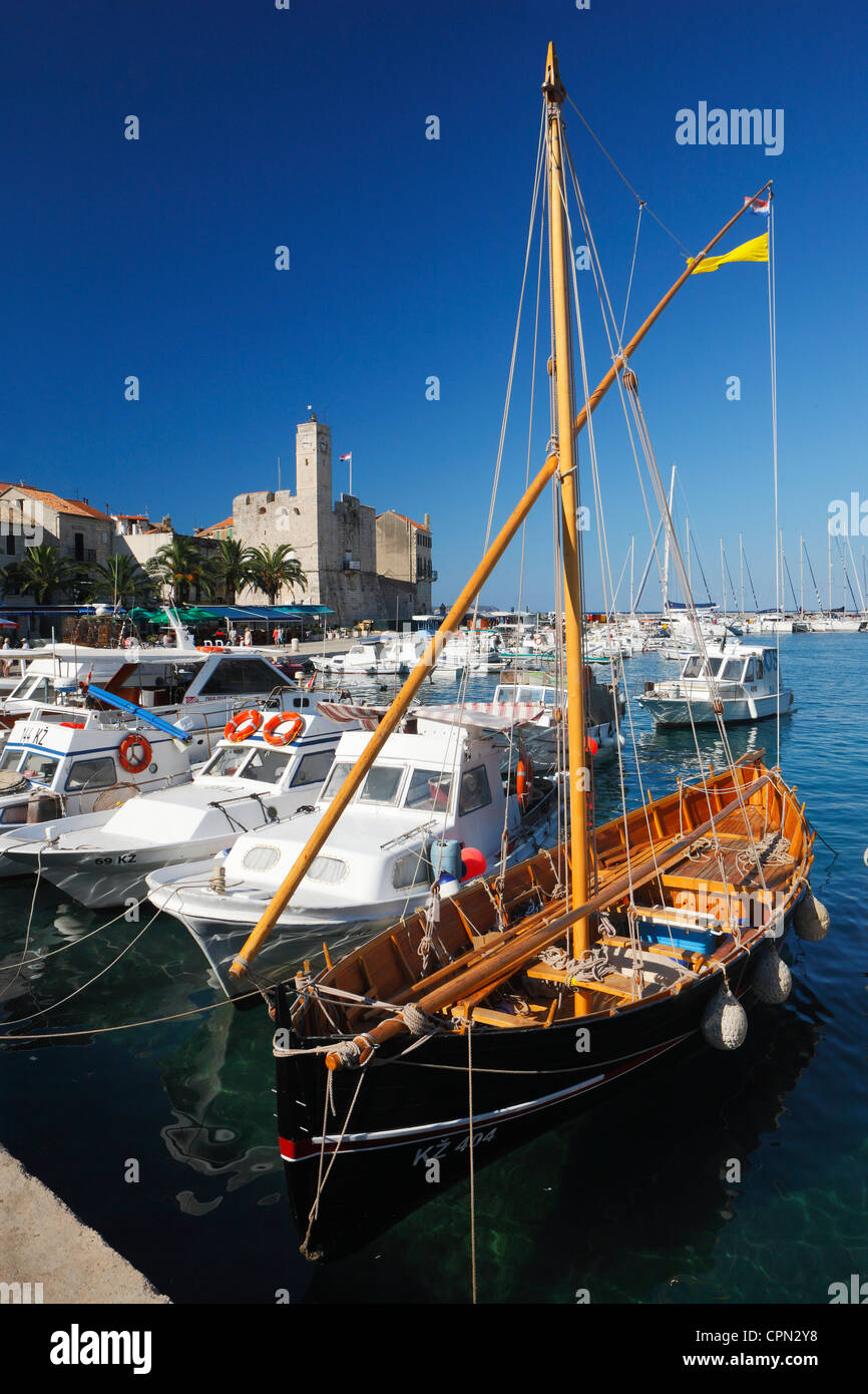 Harbor vis island hi-res stock photography and images - Alamy