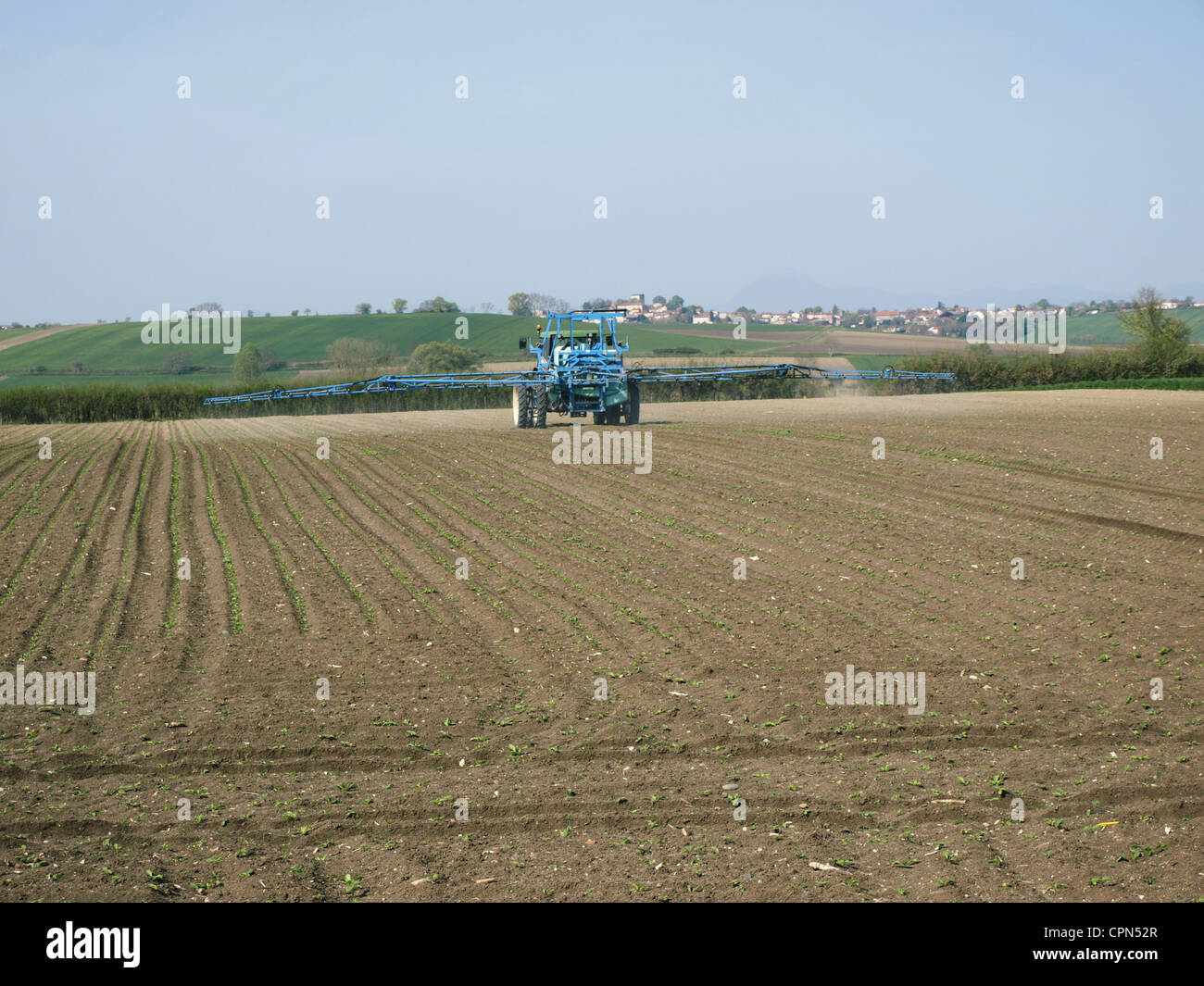 Soil fertilization hi-res stock photography and images - Alamy