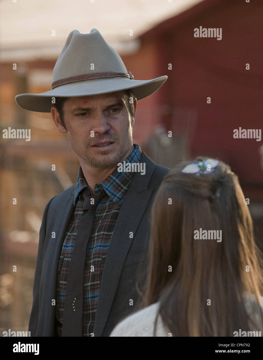Timothy olyphant justified 2010 hi-res stock photography and images - Alamy