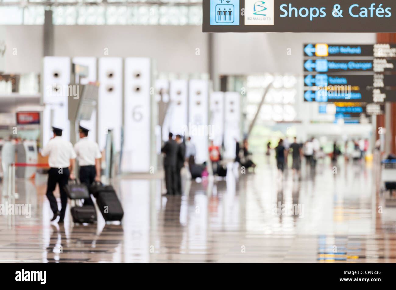 Concourse with signs hi-res stock photography and images - Alamy