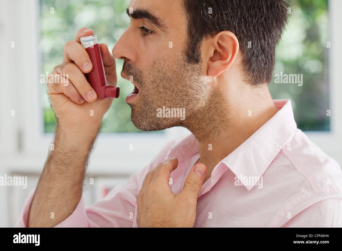 ASTHMA TREATMENT, MAN Stock Photo - Alamy