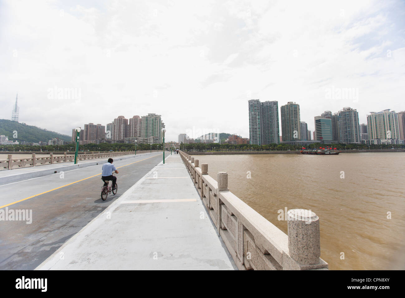Shandong province city scenery hi-res stock photography and images - Alamy
