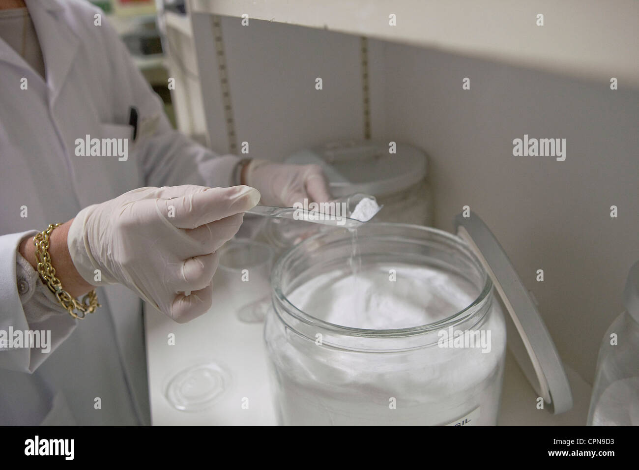 Measuring cylinders for laboratory hi-res stock photography and images ...