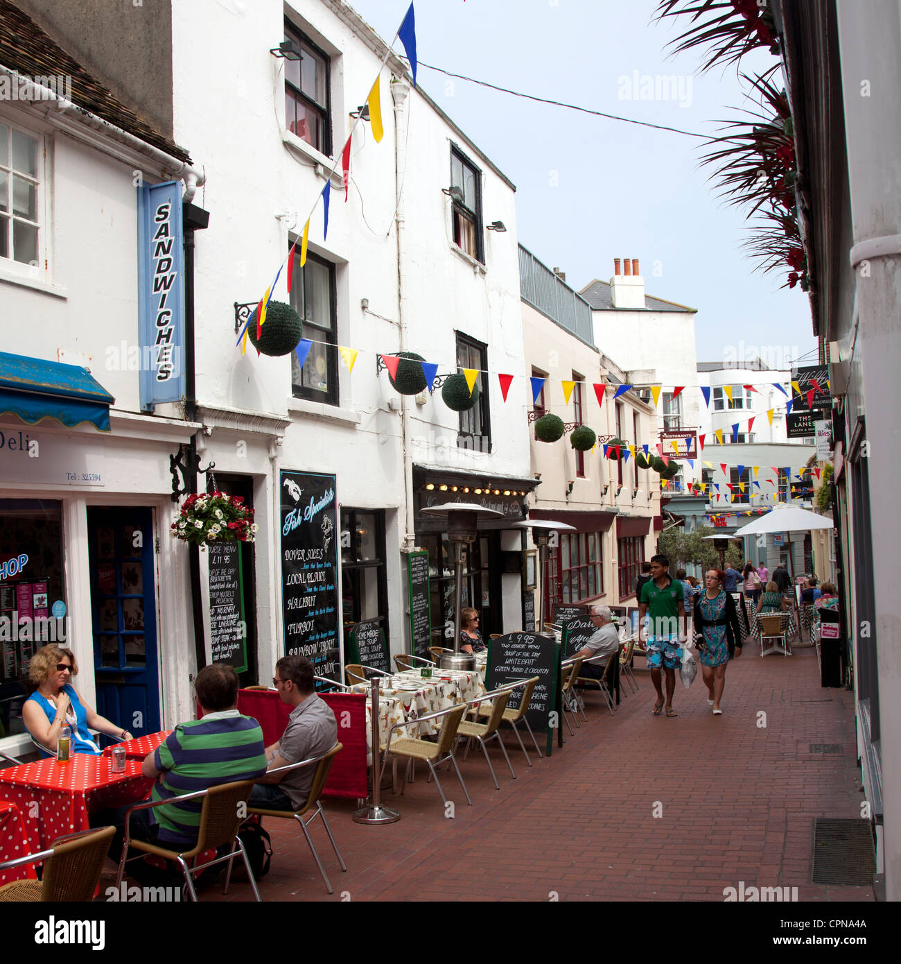 An alley in brighton hi-res stock photography and images - Alamy