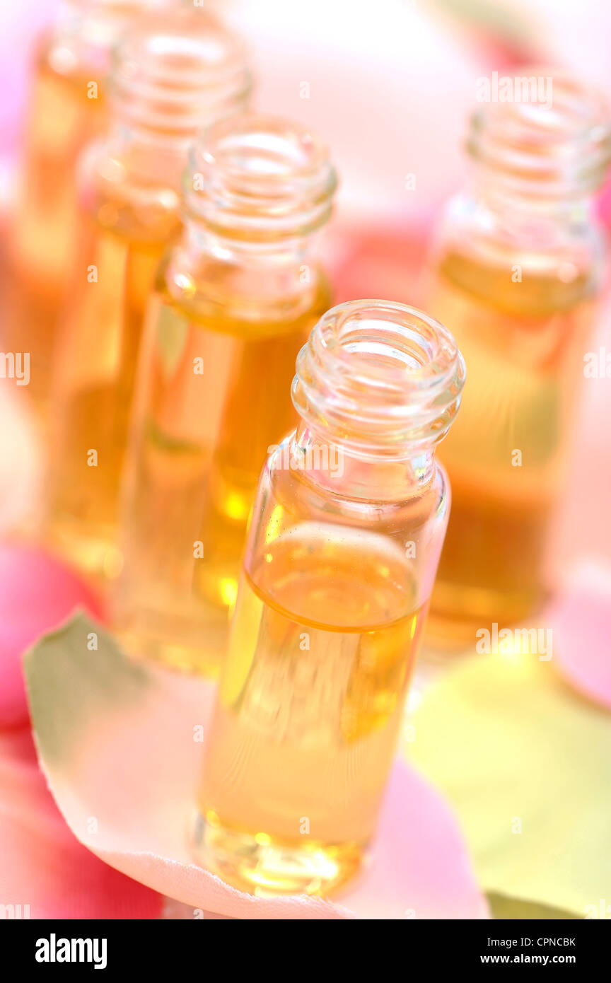 Beauty products essential oil hi-res stock photography and images - Alamy