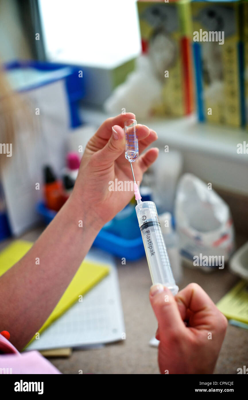 Drip flasks hi-res stock photography and images - Alamy