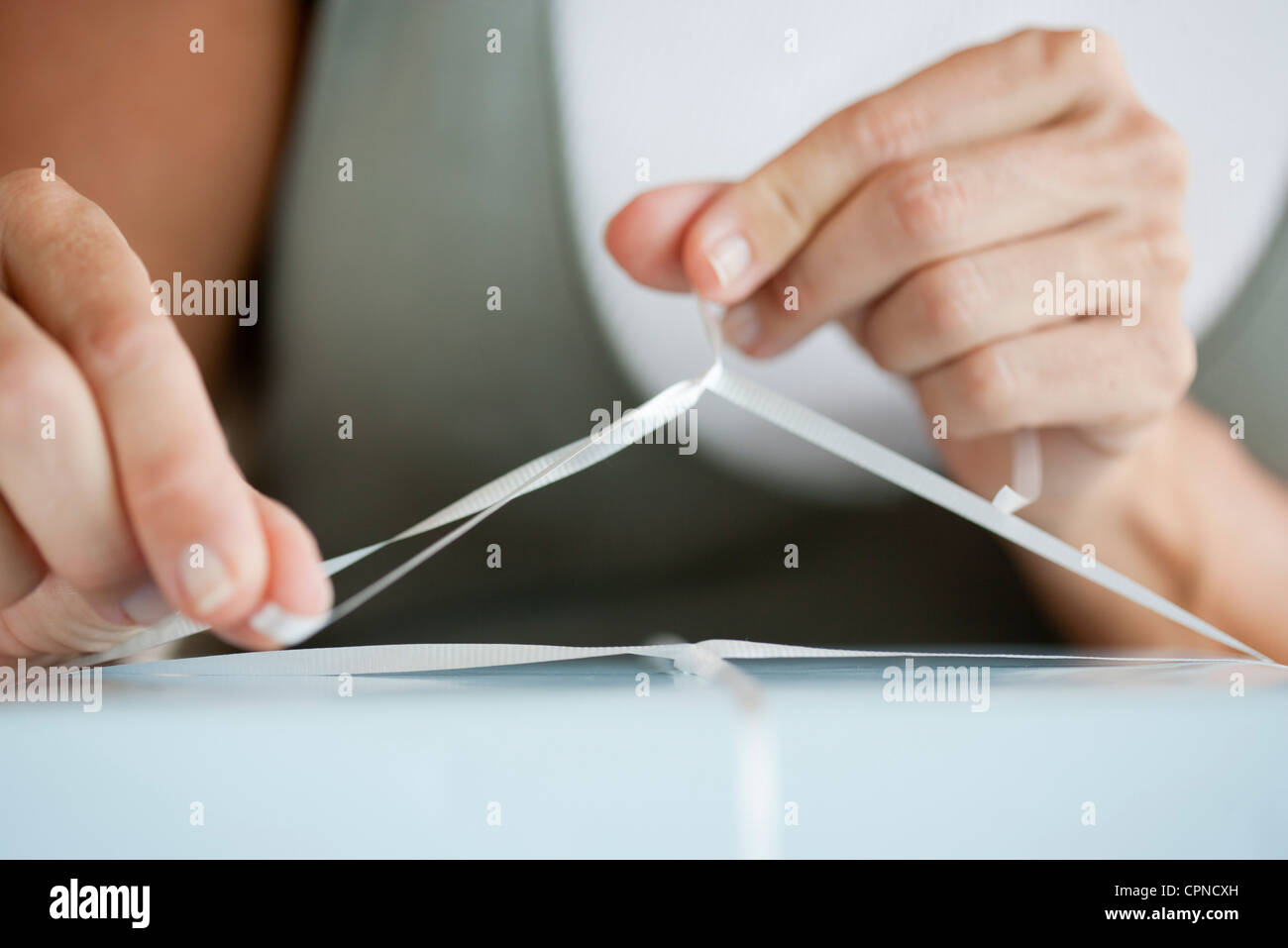 Wrap around body hi-res stock photography and images - Alamy