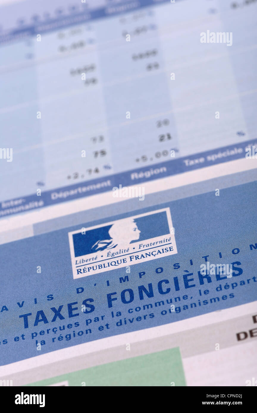 Tax statements hi-res stock photography and images - Alamy