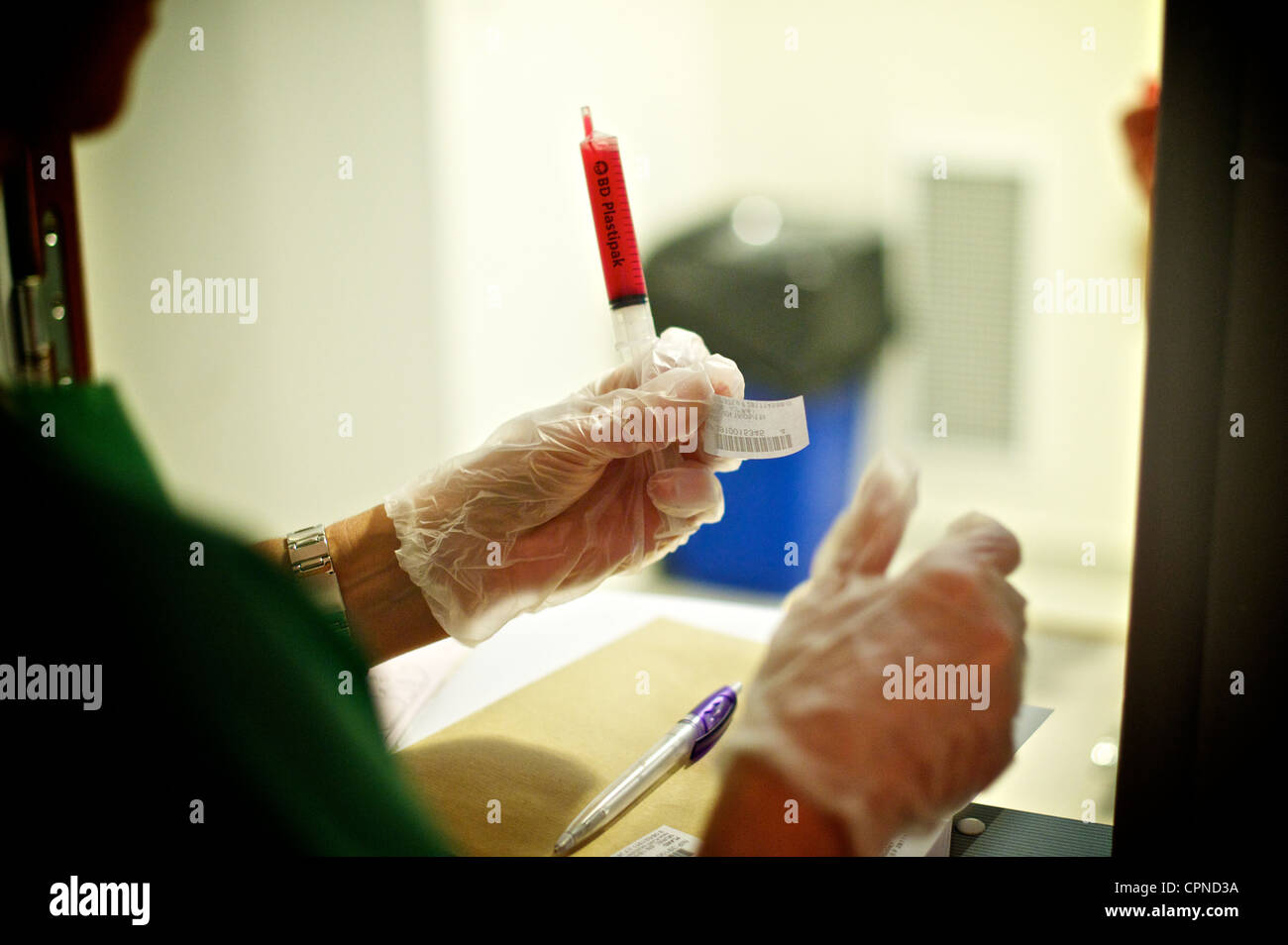 Ivf et hi-res stock photography and images - Alamy