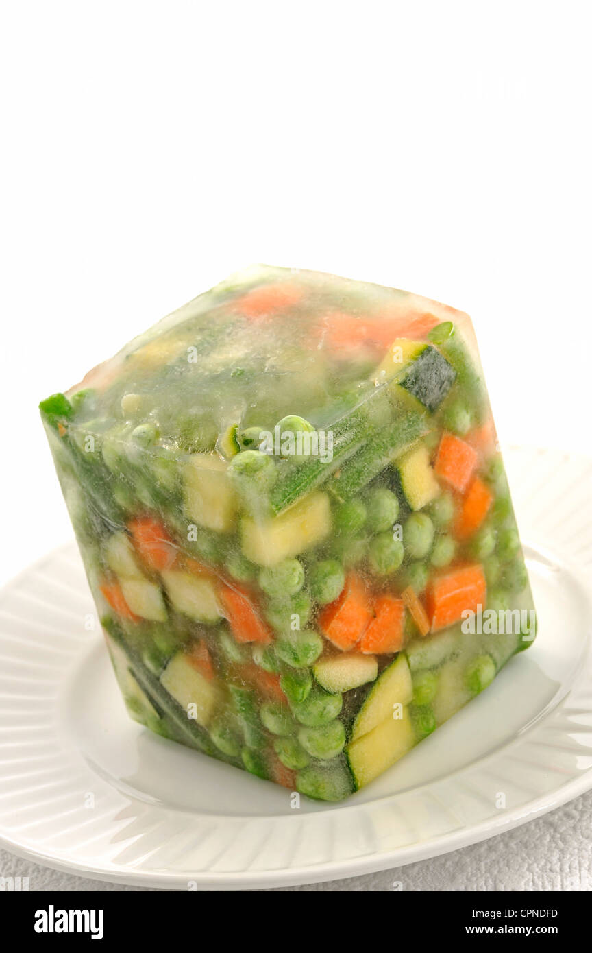 Frozen goods hi-res stock photography and images - Alamy