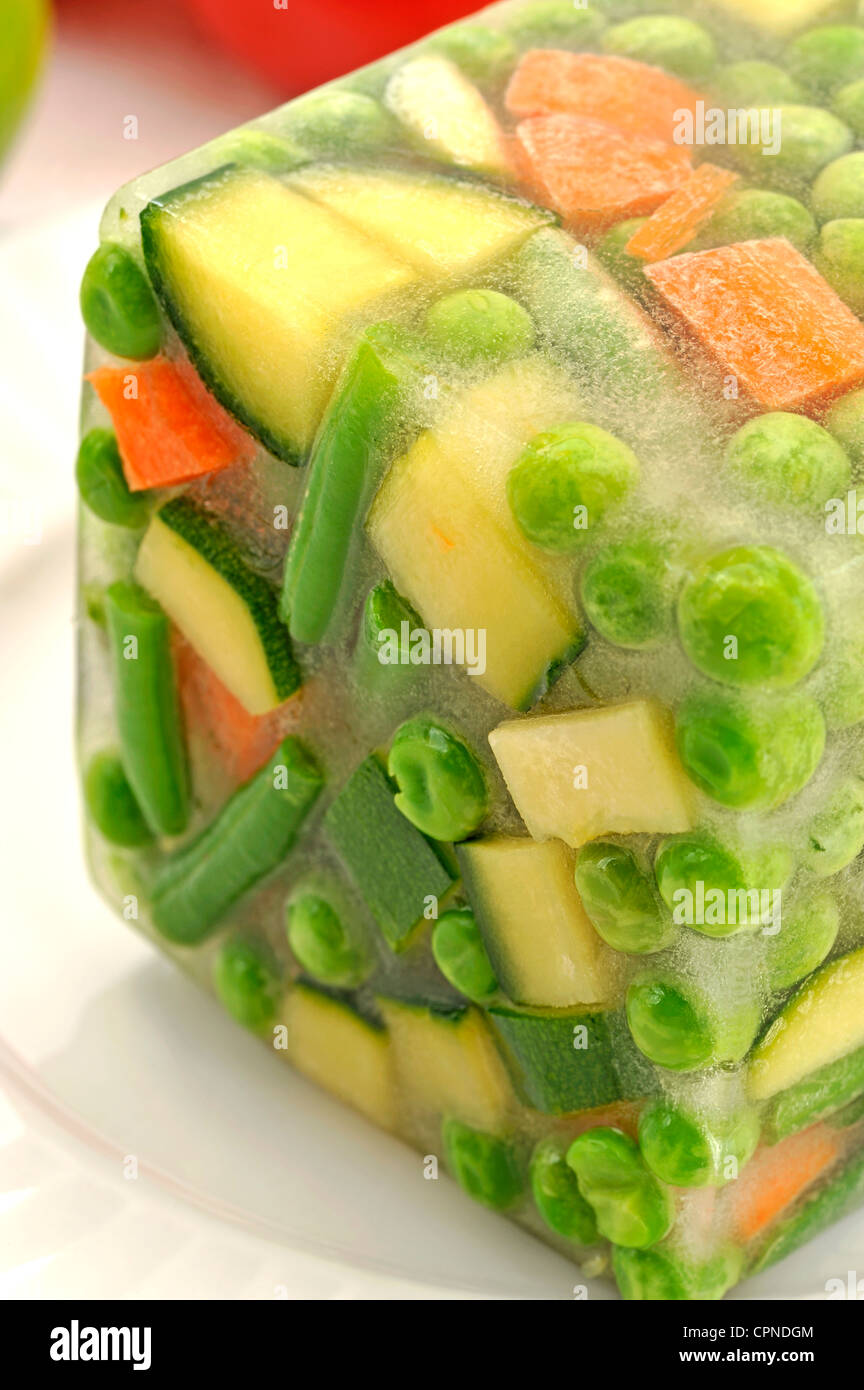 Frozen goods hi-res stock photography and images - Alamy