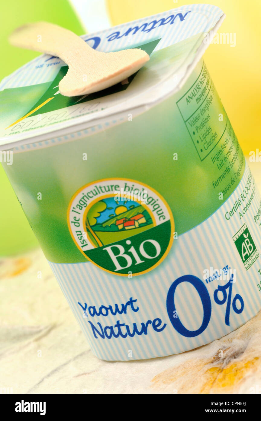 Yoghurt nutrition label hi-res stock photography and images - Alamy