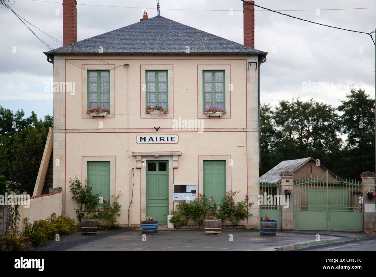 French townhalls hi-res stock photography and images - Alamy