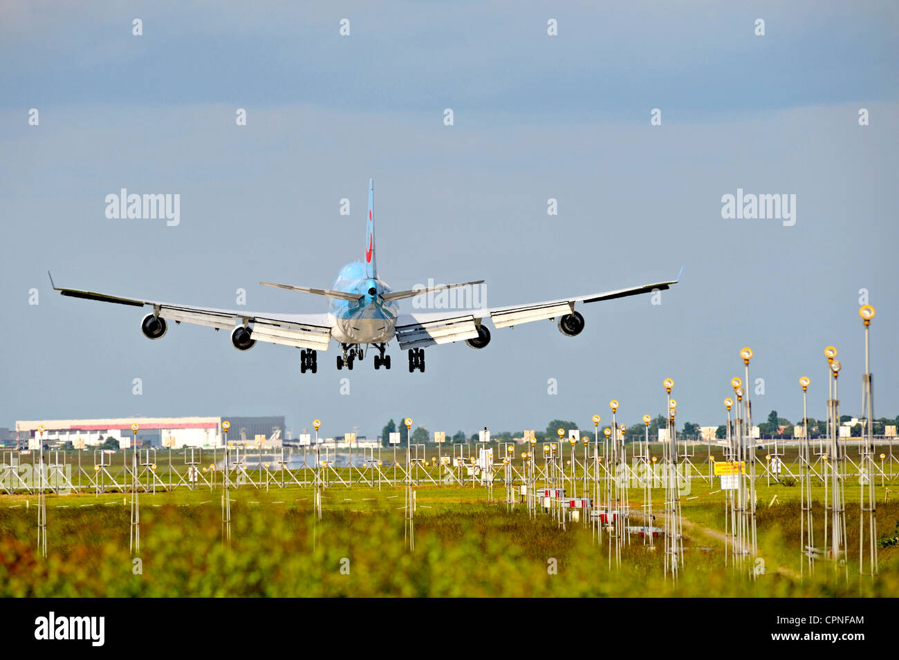 Transporting an airplane hi-res stock photography and images - Alamy