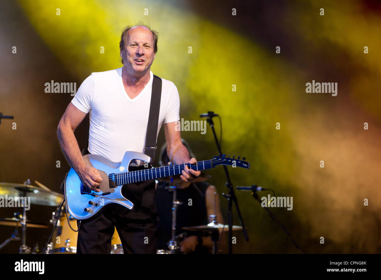Adrian belew king crimson hi-res stock photography and images - Alamy