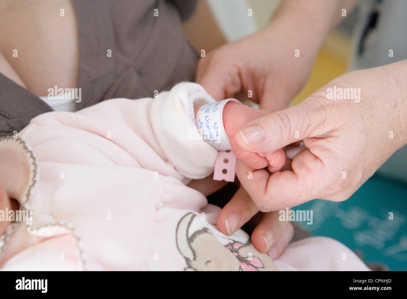Baby identification hi-res stock photography and images - Alamy