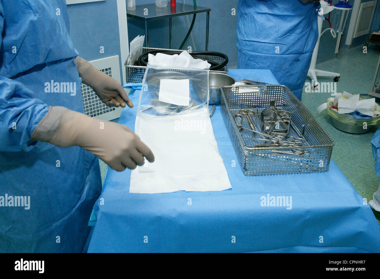 Skin graft tool hi-res stock photography and images - Alamy