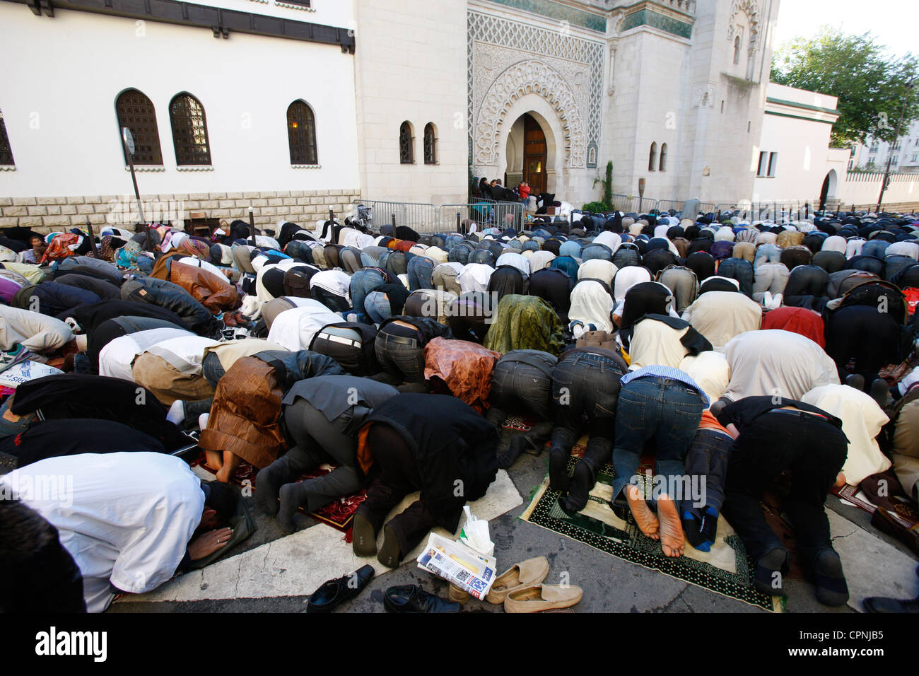 Mosque muslims ritual hi-res stock photography and images - Alamy