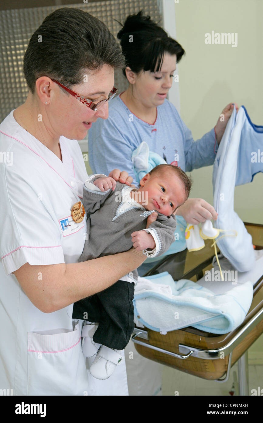 Nursery nurses hi-res stock photography and images - Alamy
