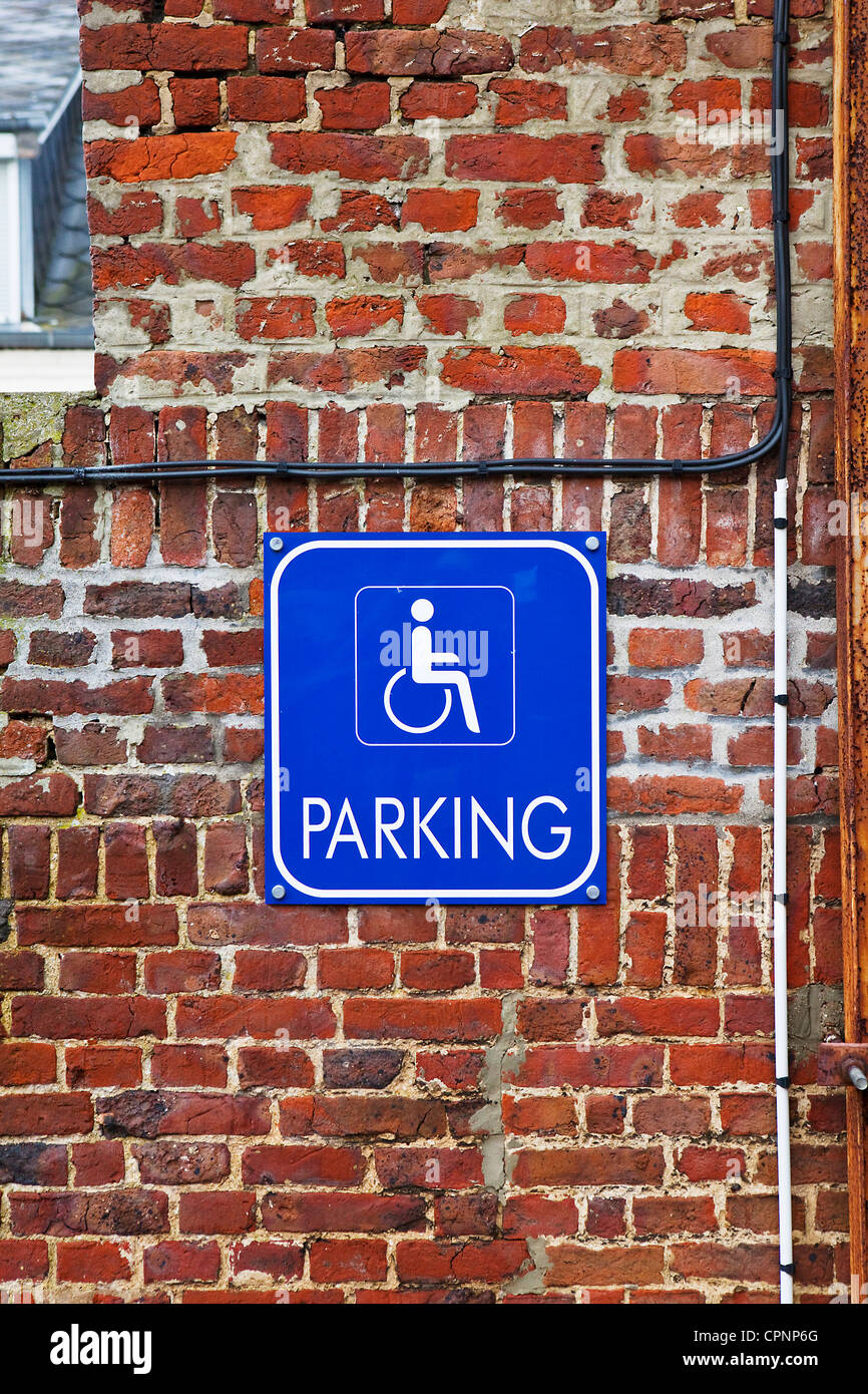 Handicapped symbol hi-res stock photography and images - Alamy Handicapped symbol hi-res stock photography and images - Alamy