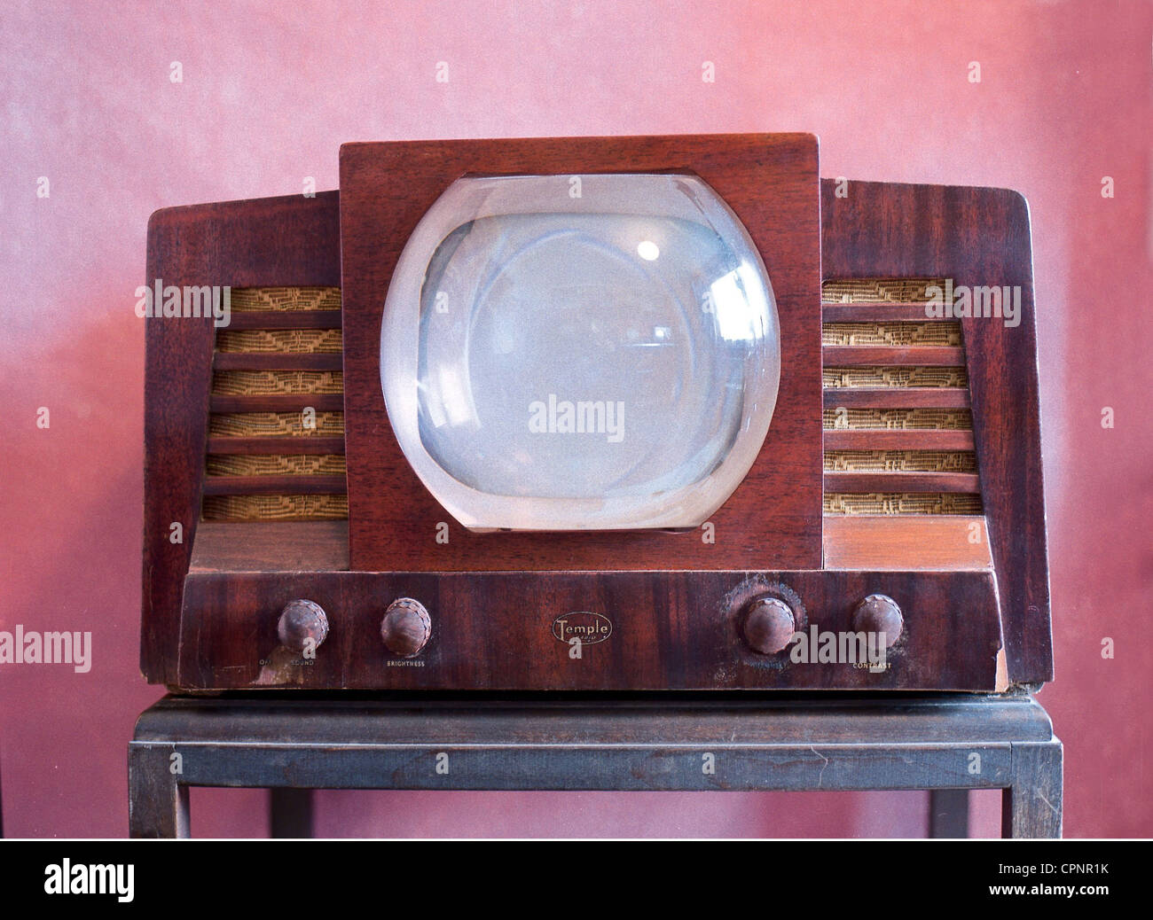1940's television broadcast hi-res stock photography and images - Alamy