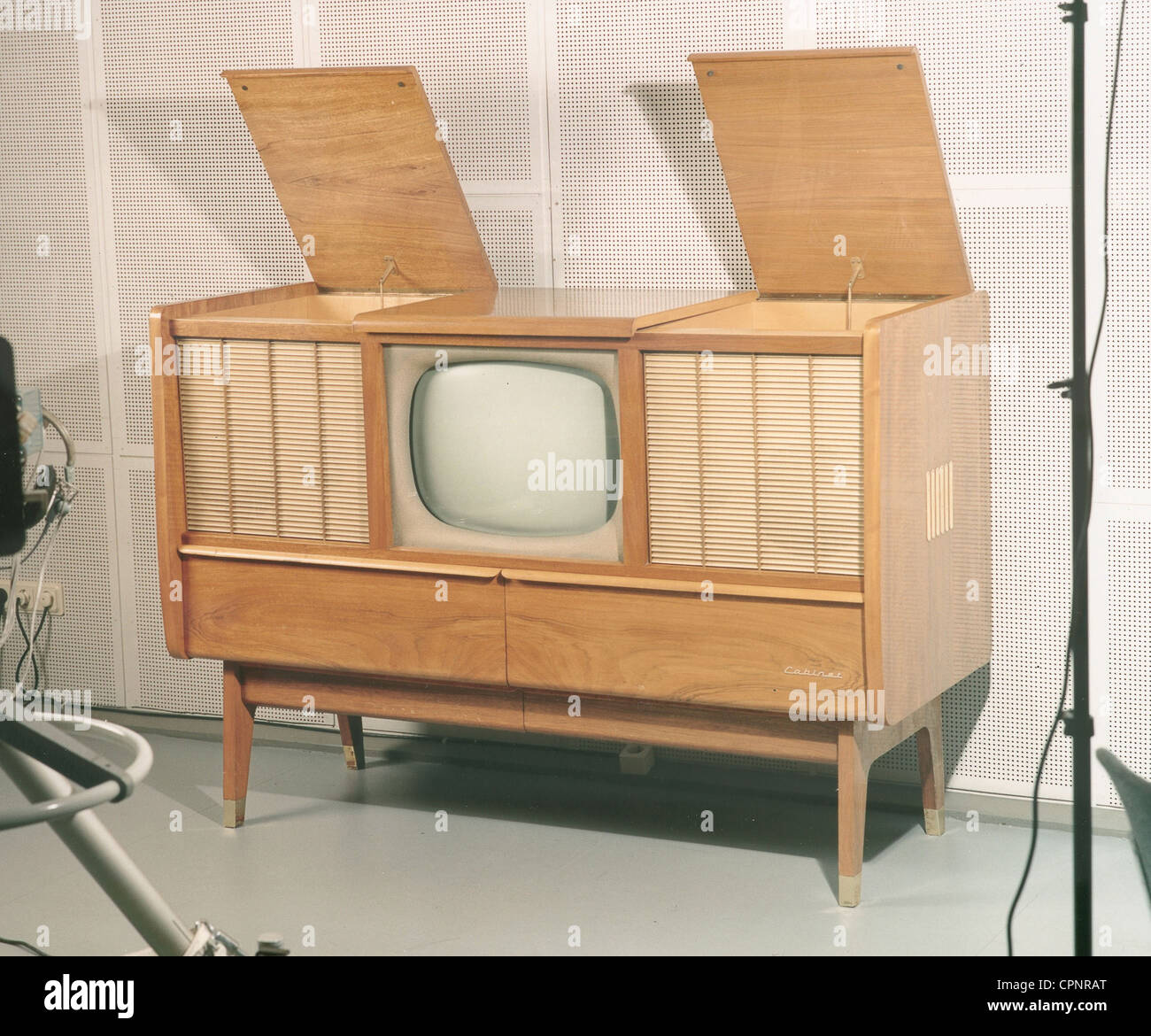 1950s television cabinet hi-res stock photography and images - Alamy