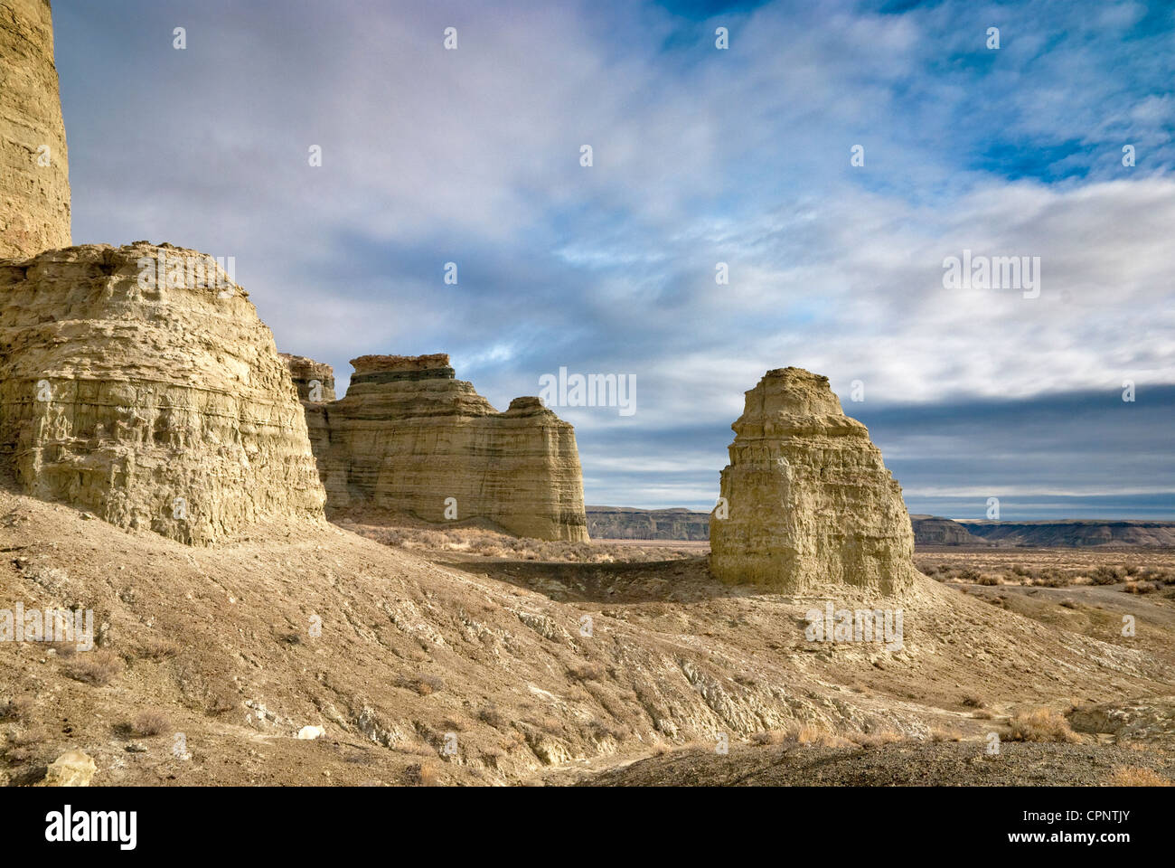 A very unique geological structure are the Pillars of Rome in Oregon ...