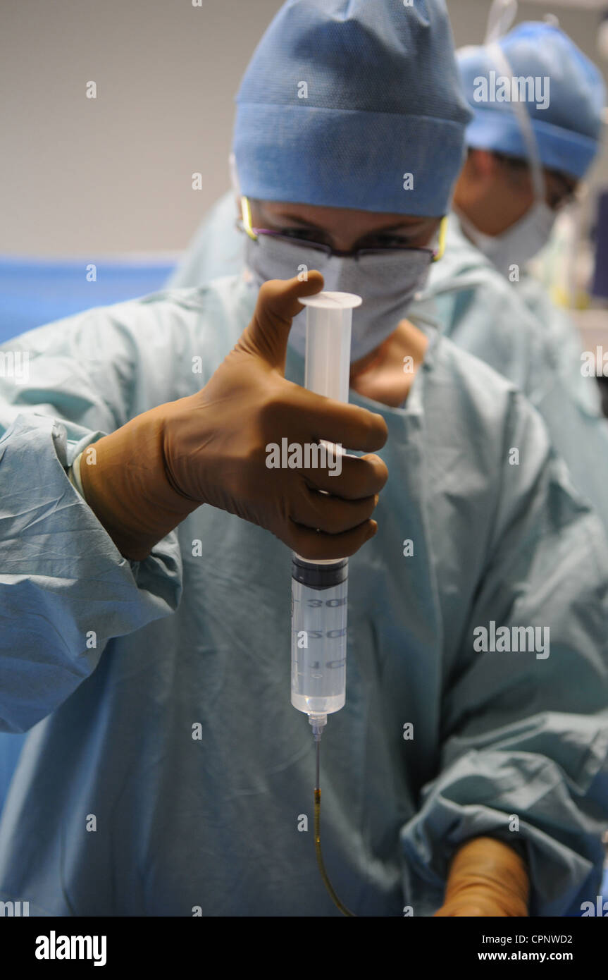 OPERATING ROOM NURSE Stock Photo - Alamy