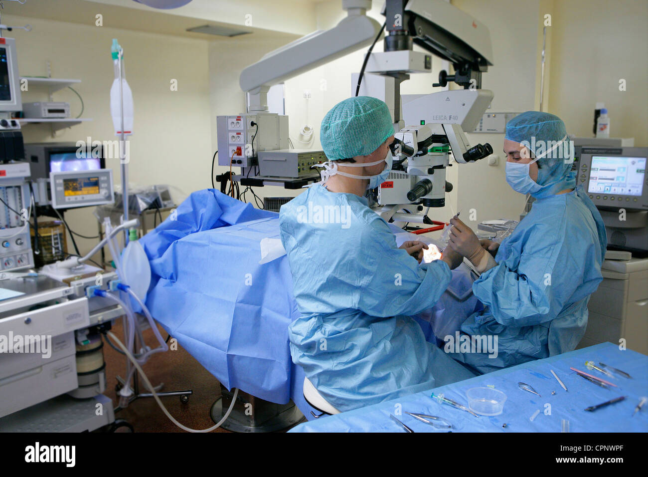 Cataract Operation Stock Photos & Cataract Operation Stock Images - Alamy