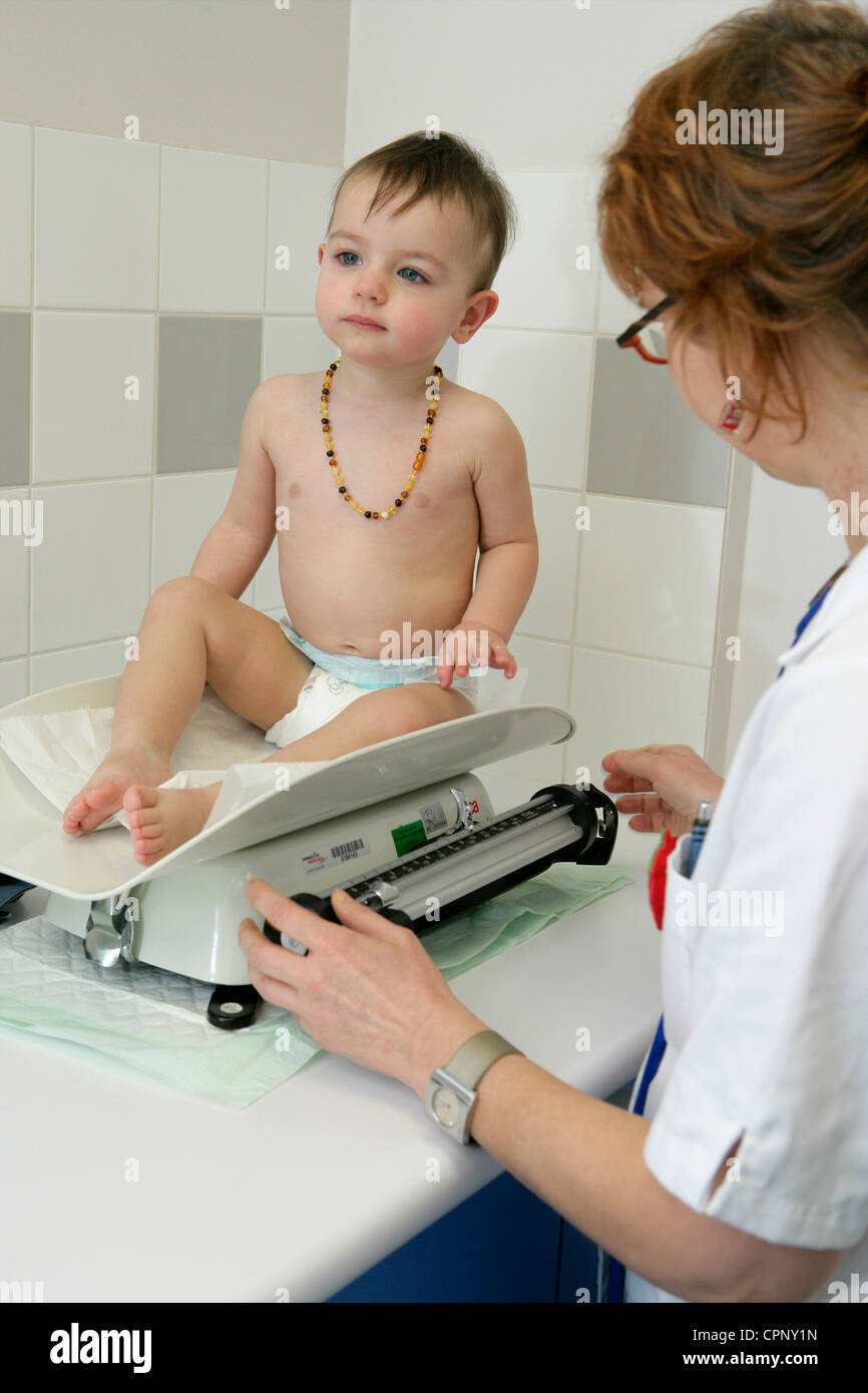 24 months weight measure hi-res stock photography and images - Alamy