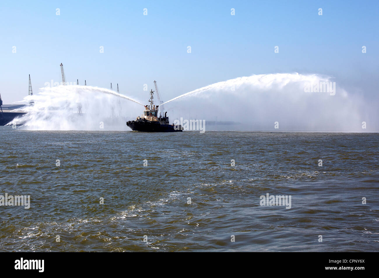 Fire hose water hi-res stock photography and images - Alamy