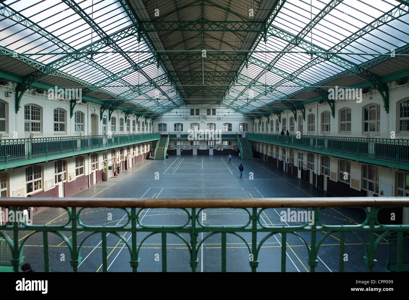 Paris school sports hi-res stock photography and images - Alamy