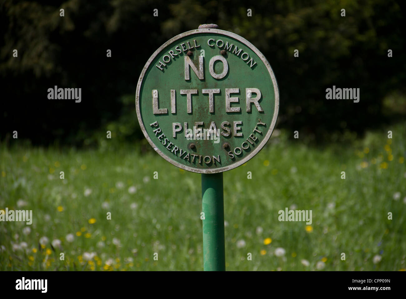 No litter please. A polite request from the Horsell Common Preservation ...