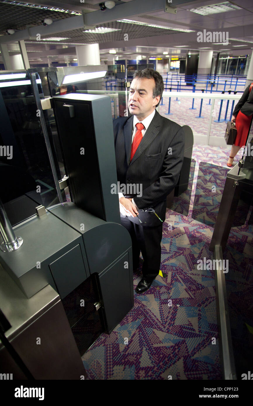 Phil Woolas MP on a visit to Manchester Airport using the new face ...