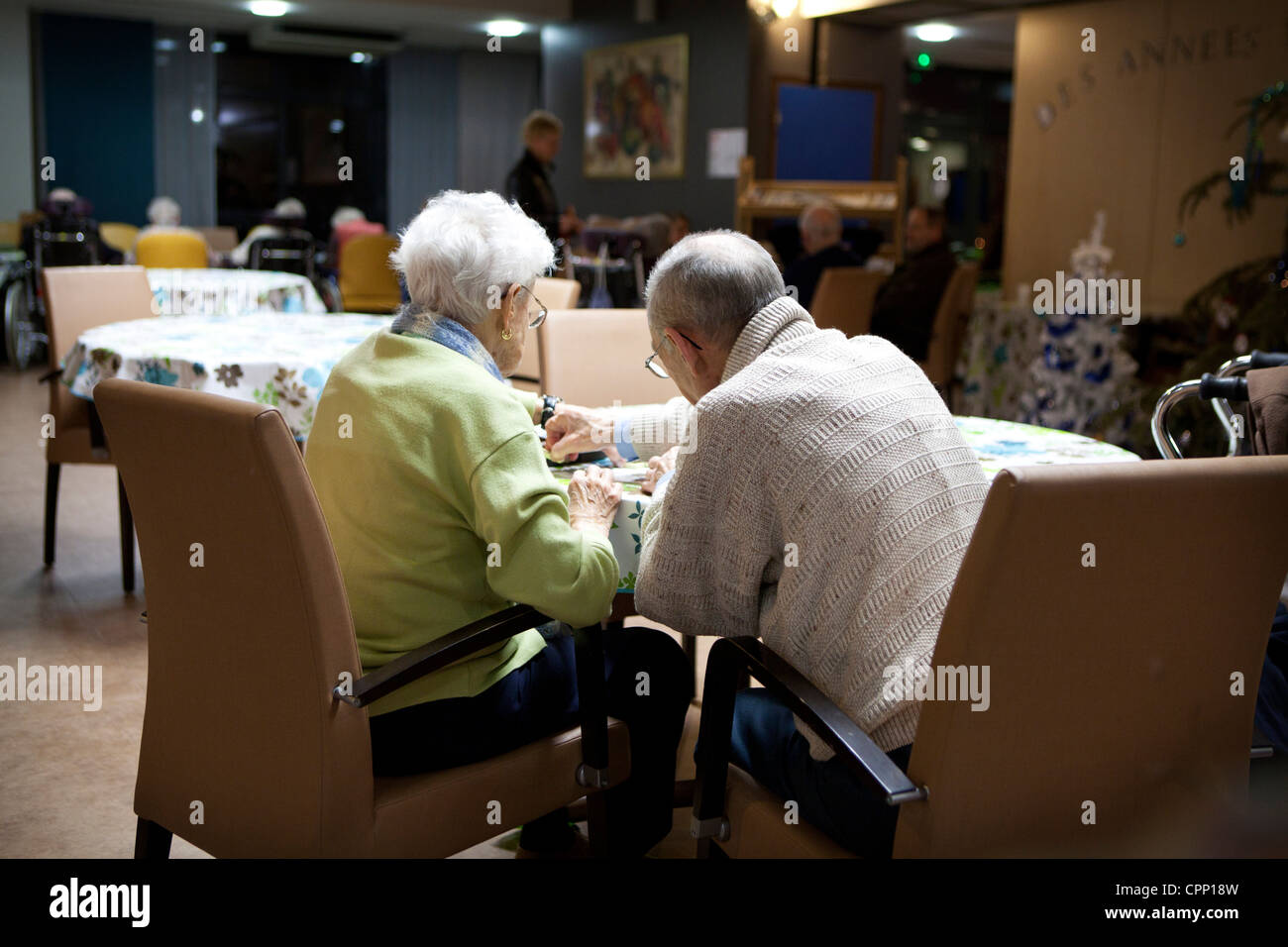 Old peoples home games hi-res stock photography and images - Alamy