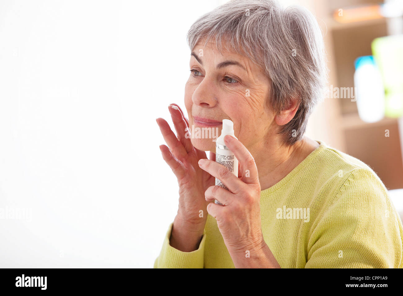 FACE CARE, ELDERLY PEOPLE Stock Photo - Alamy