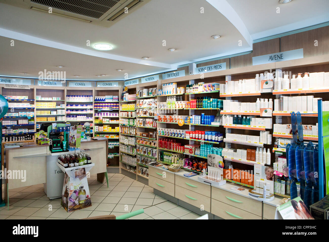 INTERIOR OF A CHEMIST'S SHOP Stock Photo - Alamy