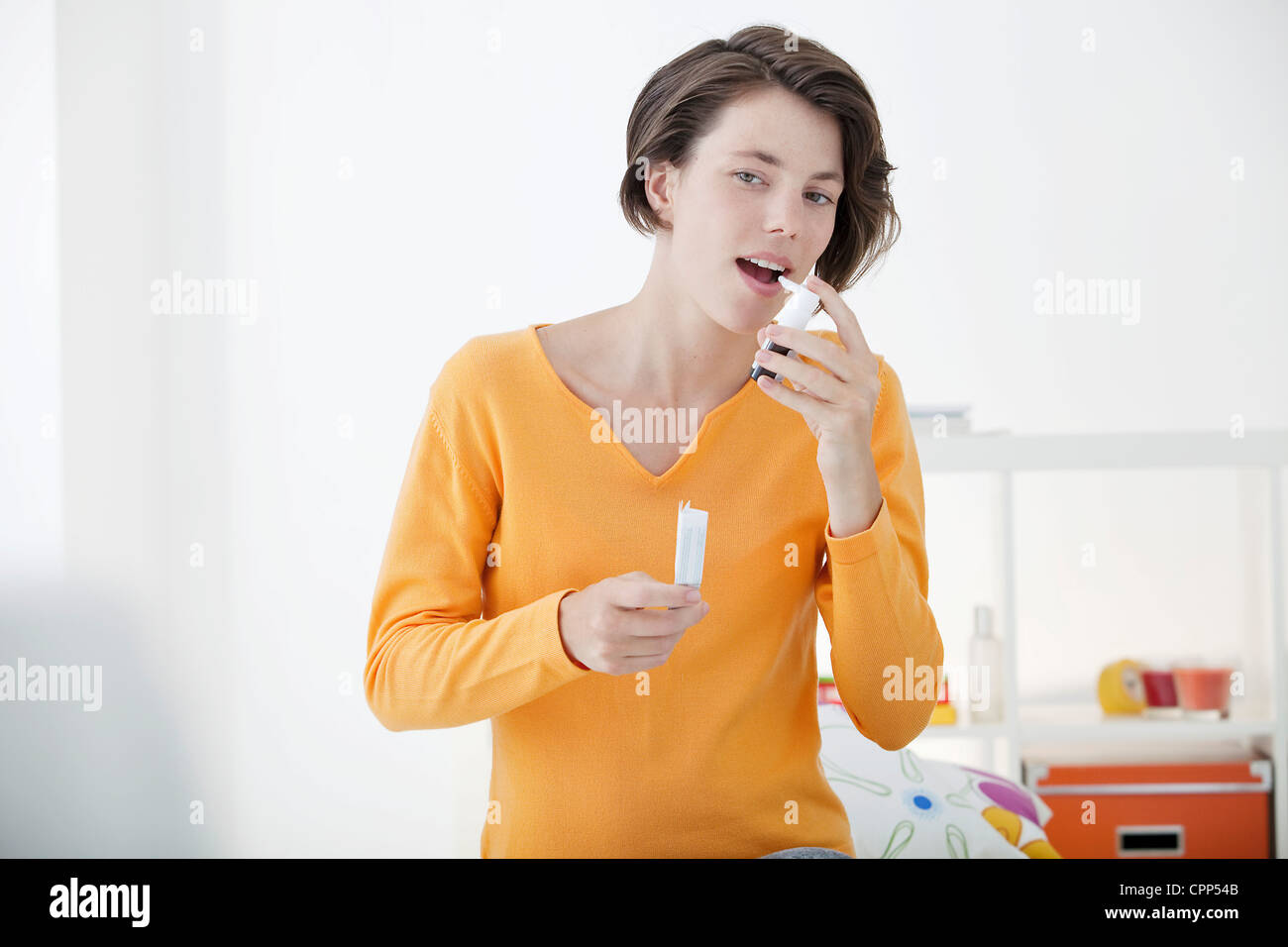 Spray forms hi-res stock photography and images - Alamy