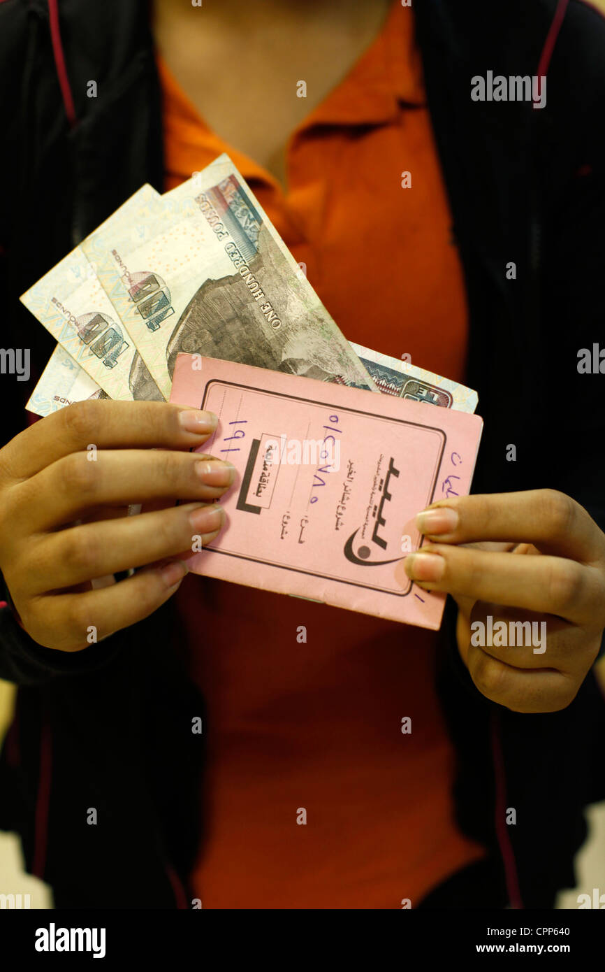 Finance details hi-res stock photography and images - Alamy